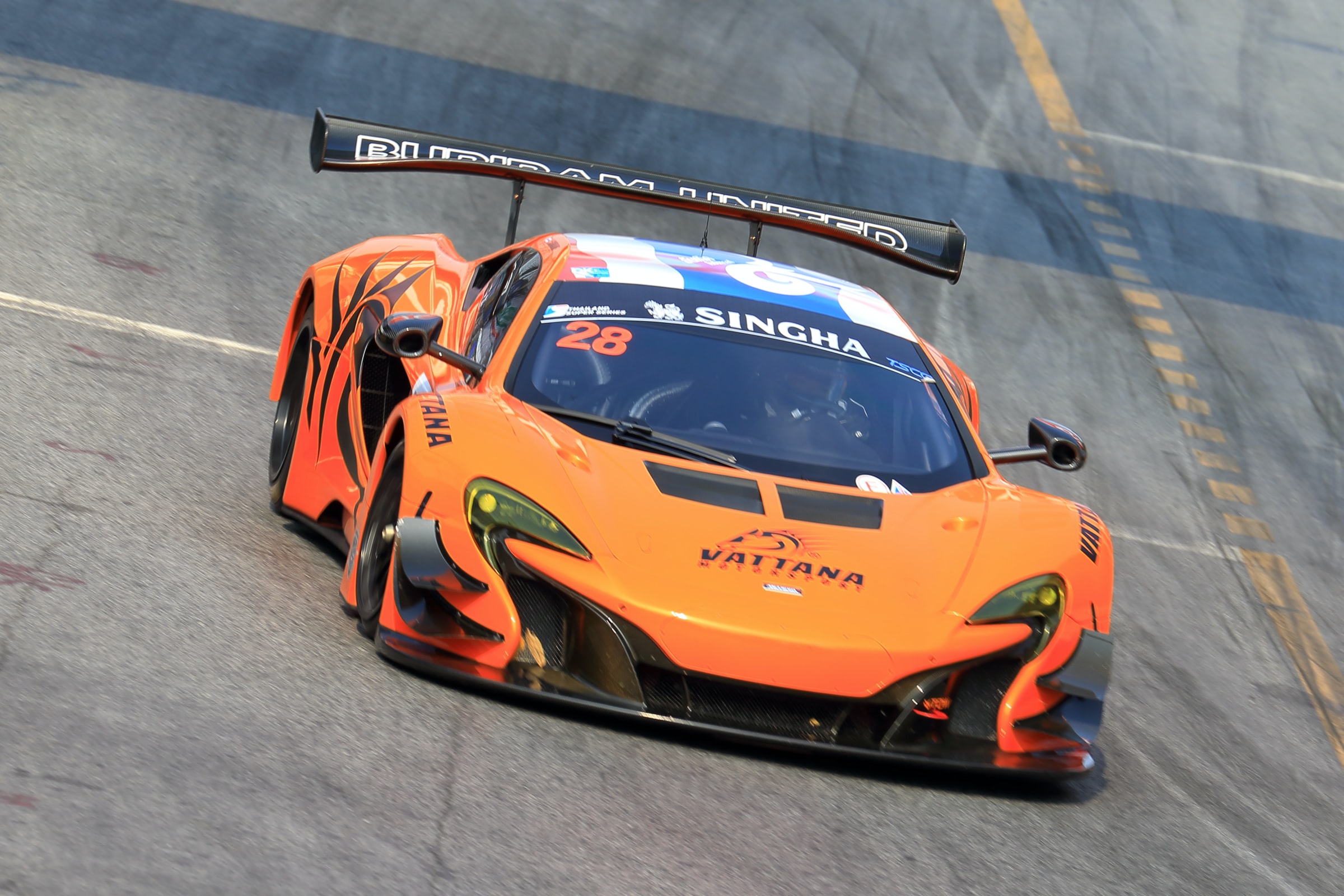 Does Race Car Driving Make You Learn About Setup? - Thunder Alley Speed ...